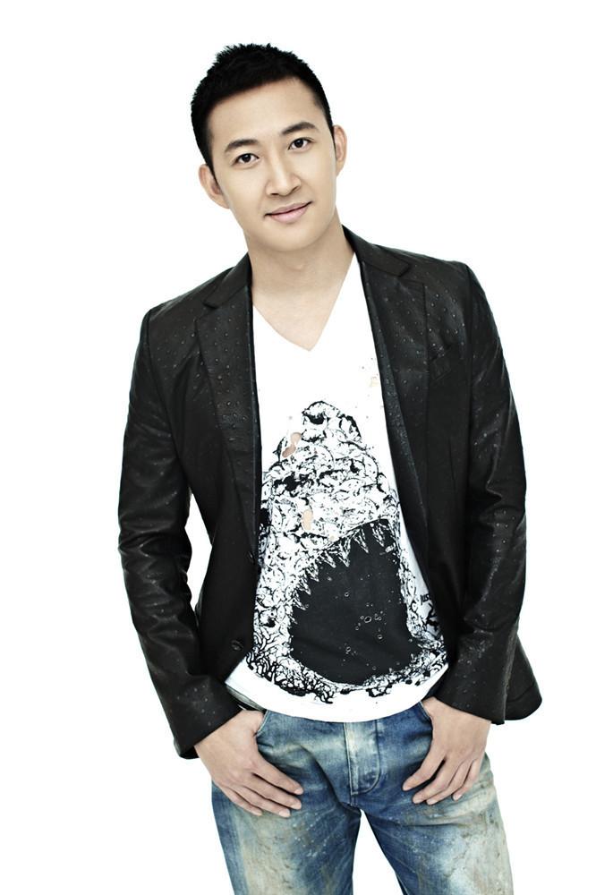 The famous actor Wang Yang felt marriage: I married a Vanves woman - iNEWS