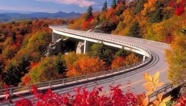 When the Maple Leaf Country is the most beautiful maple viewing - iNEWS