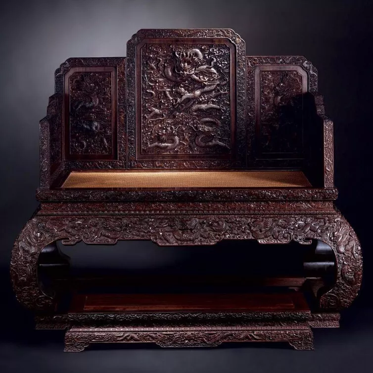 What do the 12 world-famous Chinese red sandalwood furniture look like ...