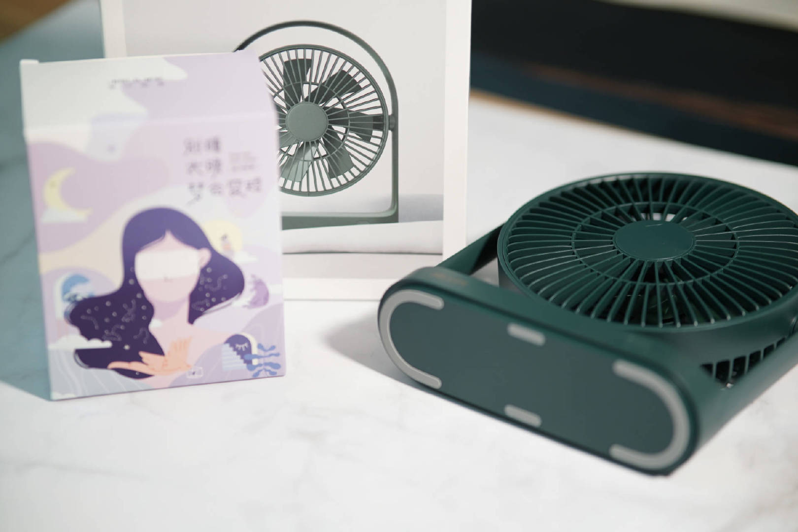 A few primes, naturally cool, a few prime desktop portable fans - iMedia