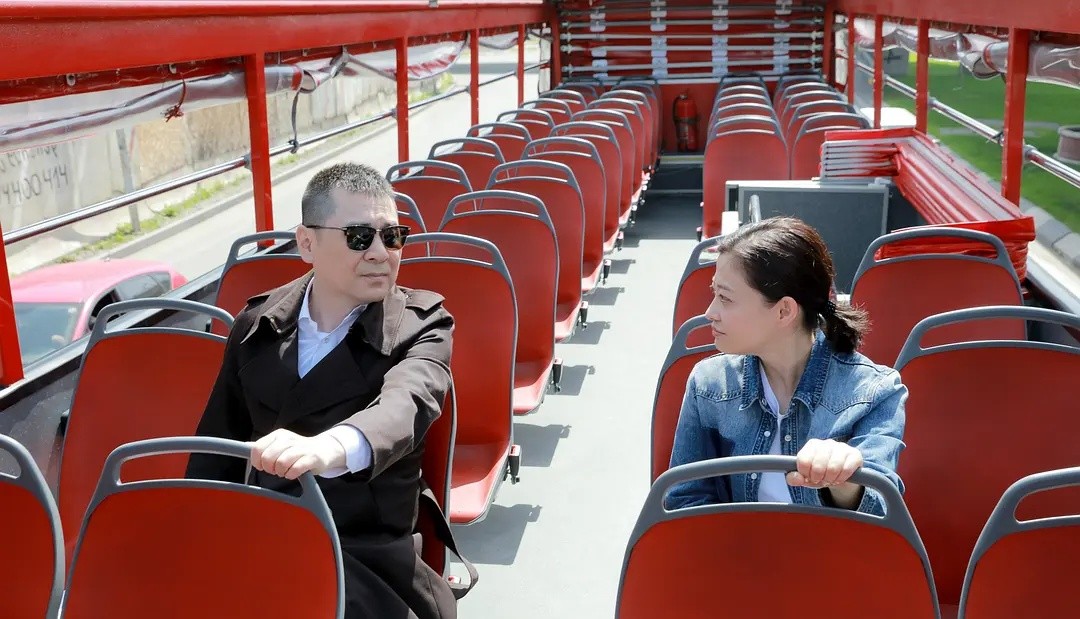 Chen Jianbin starred in a family drama, and his partner Mei Ting played ...