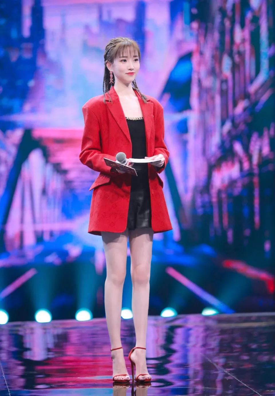 "Celebrity Foot 6" Zhang Chunye, Ma Yili, Zhao Xiaotang, Yan Ni, Liu ...