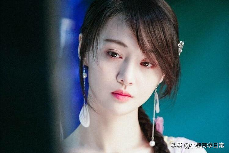 How does Zheng Shuang treat feelings?It can be seen from these three ...