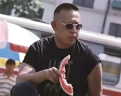 Three prosecutions in 5 years, why did Zhang Yimou have to send Zhang ...