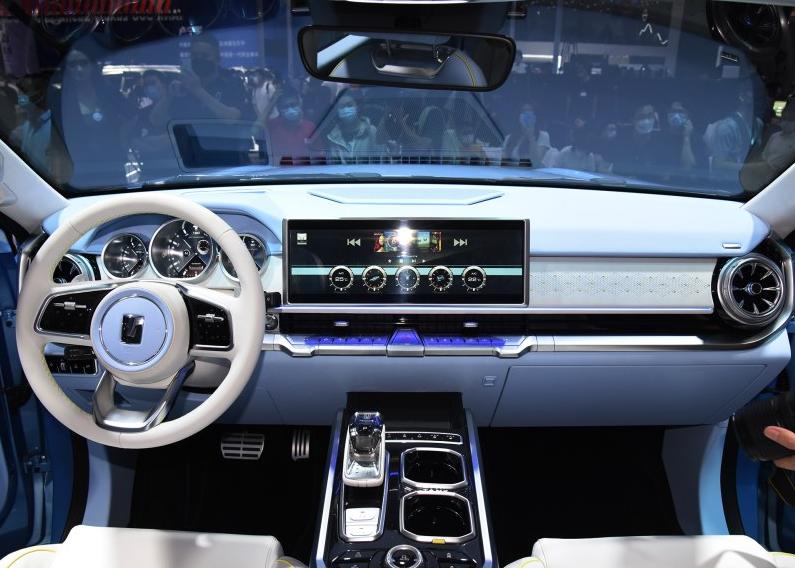 Tank 400 and Tank 500 were unveiled, the flagship power "3.0T V6+9AT" officially debuted - iNEWS