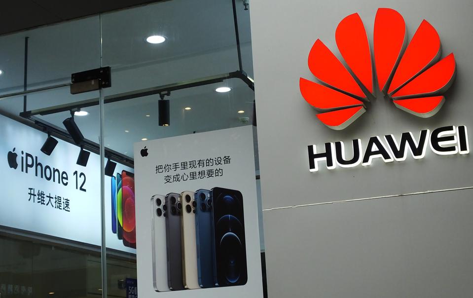 Mobile phone best-selling list: Huawei has fallen behind, Apple has ...