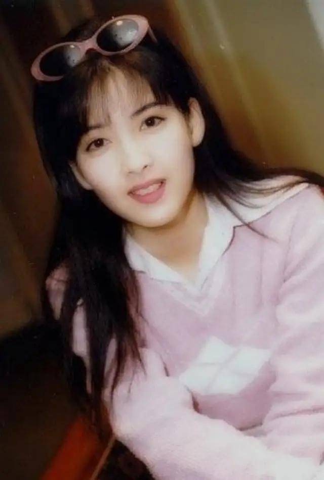 Zhou Huimin: The goddess, the memory of the generations - iNEWS