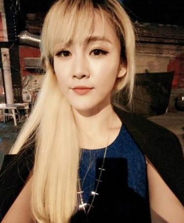 "Picture of Zhang Bichen" Chen Zitong's rough history of fame, why can ...