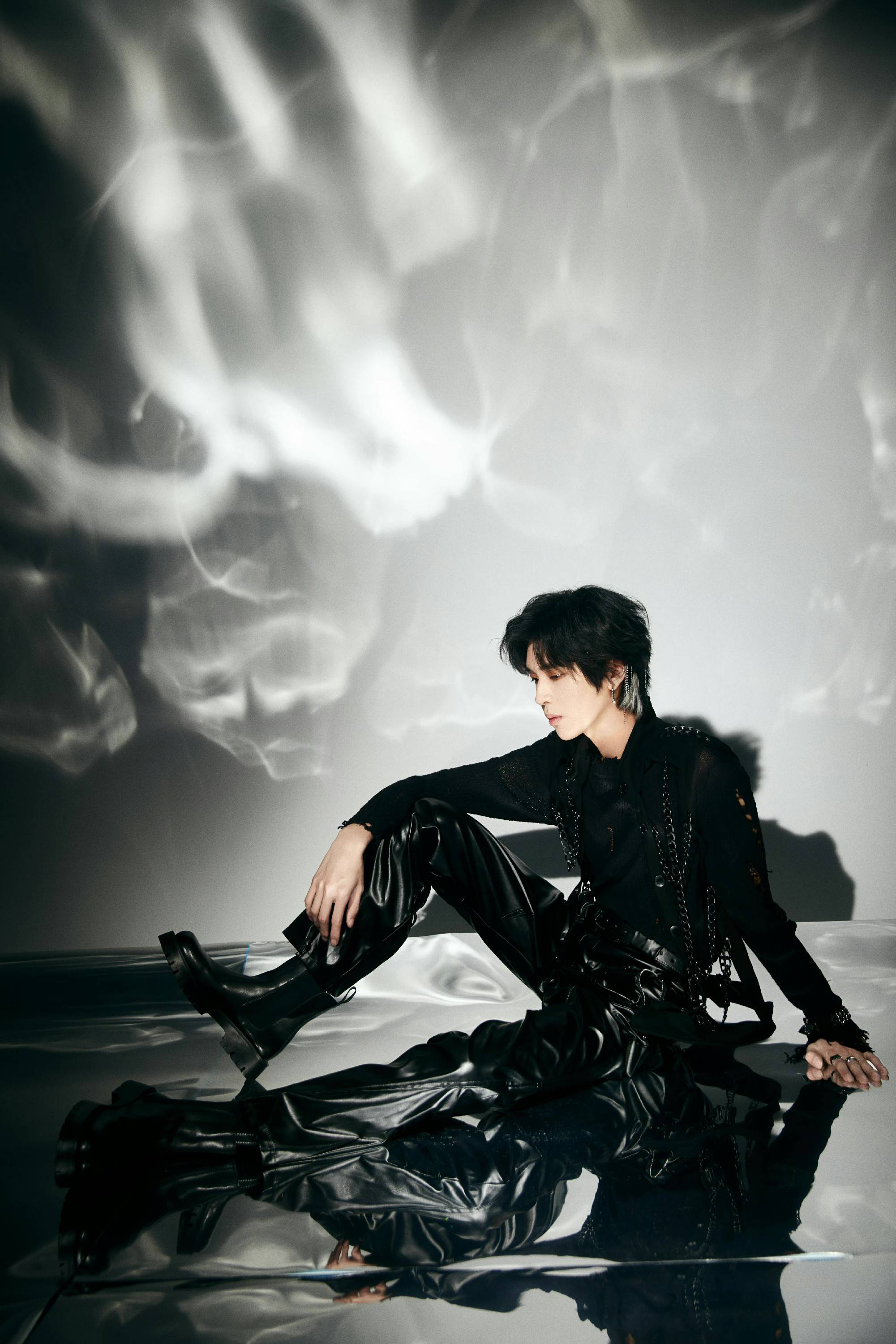 Chen Yugeng's first EP "BLOB" released the title song "FITH", the ...
