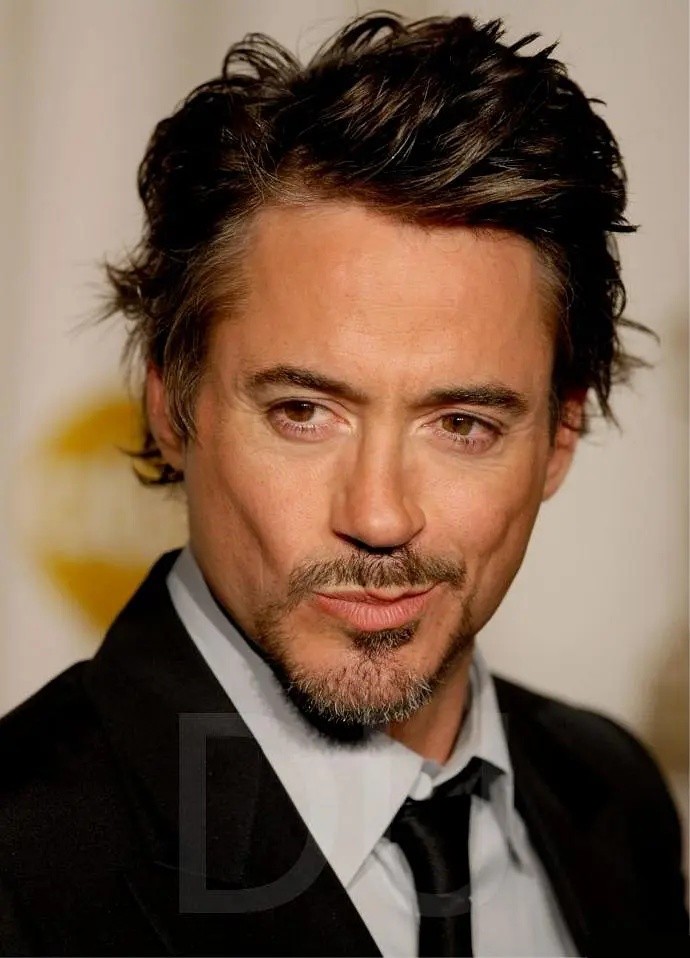 Iron Man Downey's new movie is here!Discuss joining Nolan atomic bomb ...