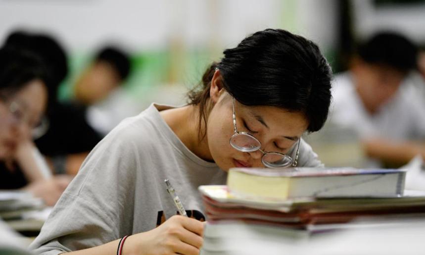 Wang Yuan got the iron rice bowl, more dazzling than the star, it is ...