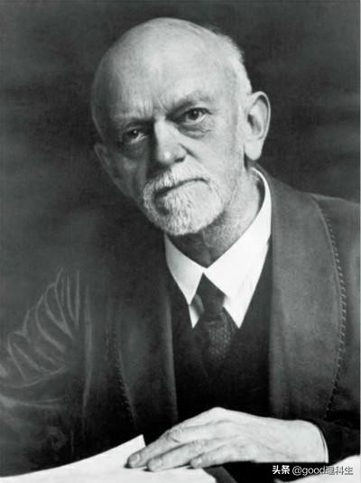 Hilbert 23 Q: "King of Mathematics" Hilbert pointed out a way for 20th ...