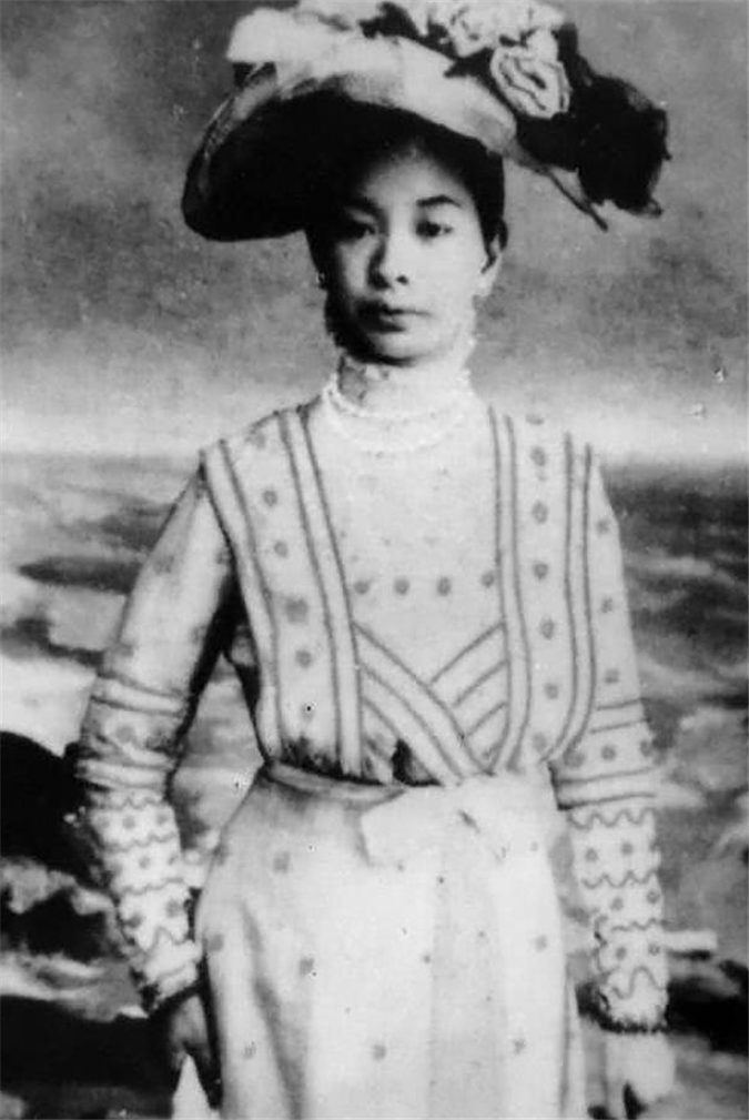 Lu Ying, a stunning beauty in the Republic of China, had ten streets ...