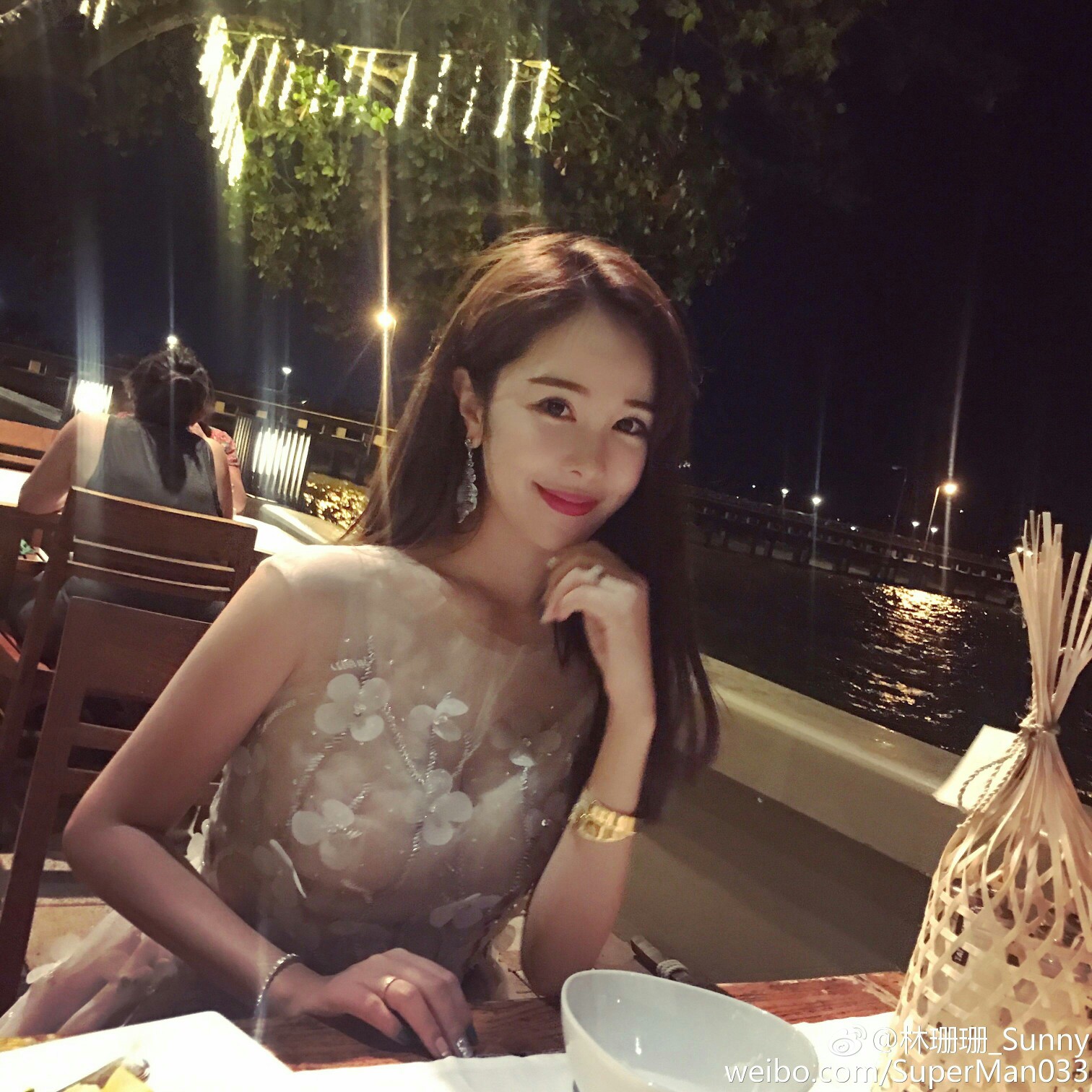 She is the real driving force behind Sydney and Lin Shanshan, but the ...