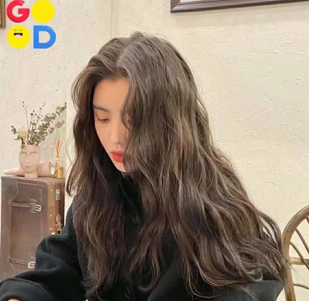Romantic French perm popular in winter - iNEWS
