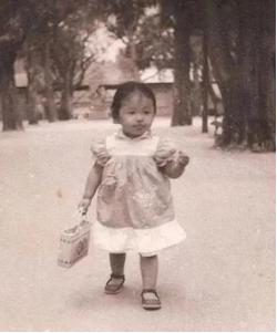 Han Hong: 6-year-old father died, 9-year-old mother remarried, grandma ...