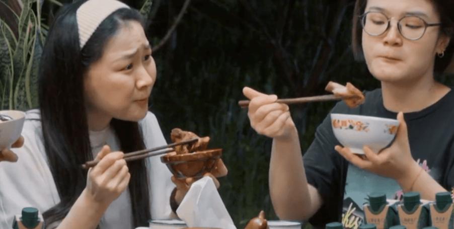 Zhang Yixing's fried pork ribs was praised by Jin Jing, and the ...