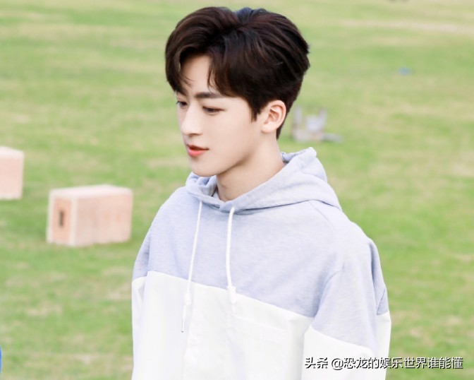 Why did Luo Luo call Kai Shao Group and what should He Luo Luo do after ...