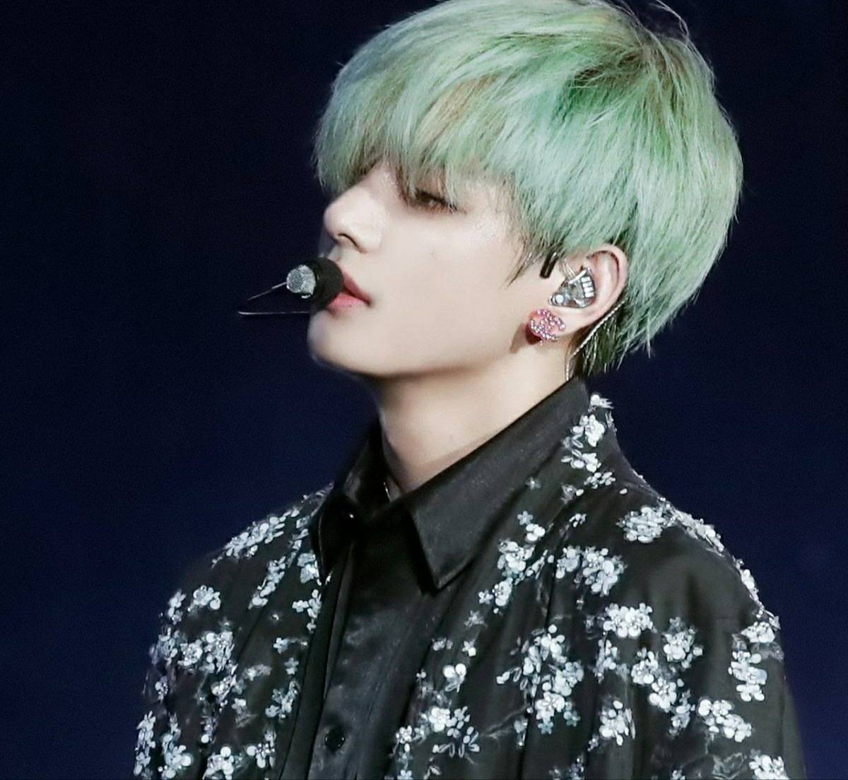 The most beautiful face in the world in 2021: Kim Tae Hyung ranks first ...