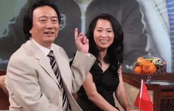 The bumpy love history of "Olympic champion" Wang Junxia: three children and three fathers - iNEWS