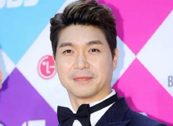 Comedian Park Xiuhong, married to a 23-year-old girlfriend outside the ...