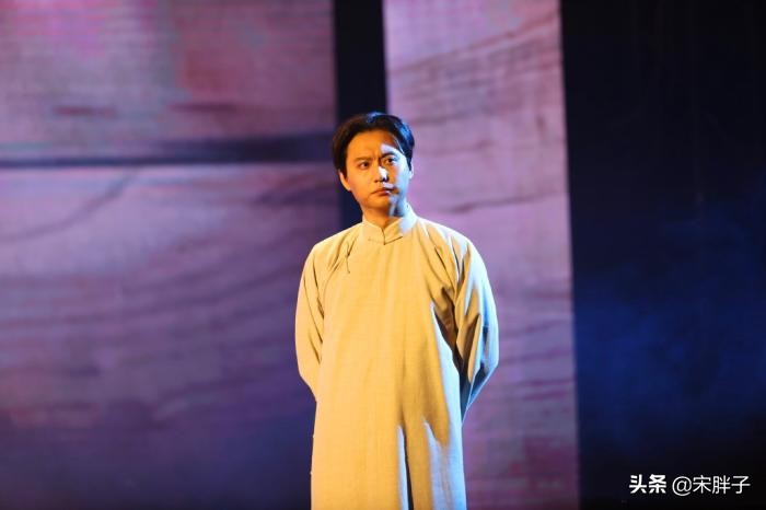 Tong Ruixin presents a ritual drama to pick up the lead, and the ...