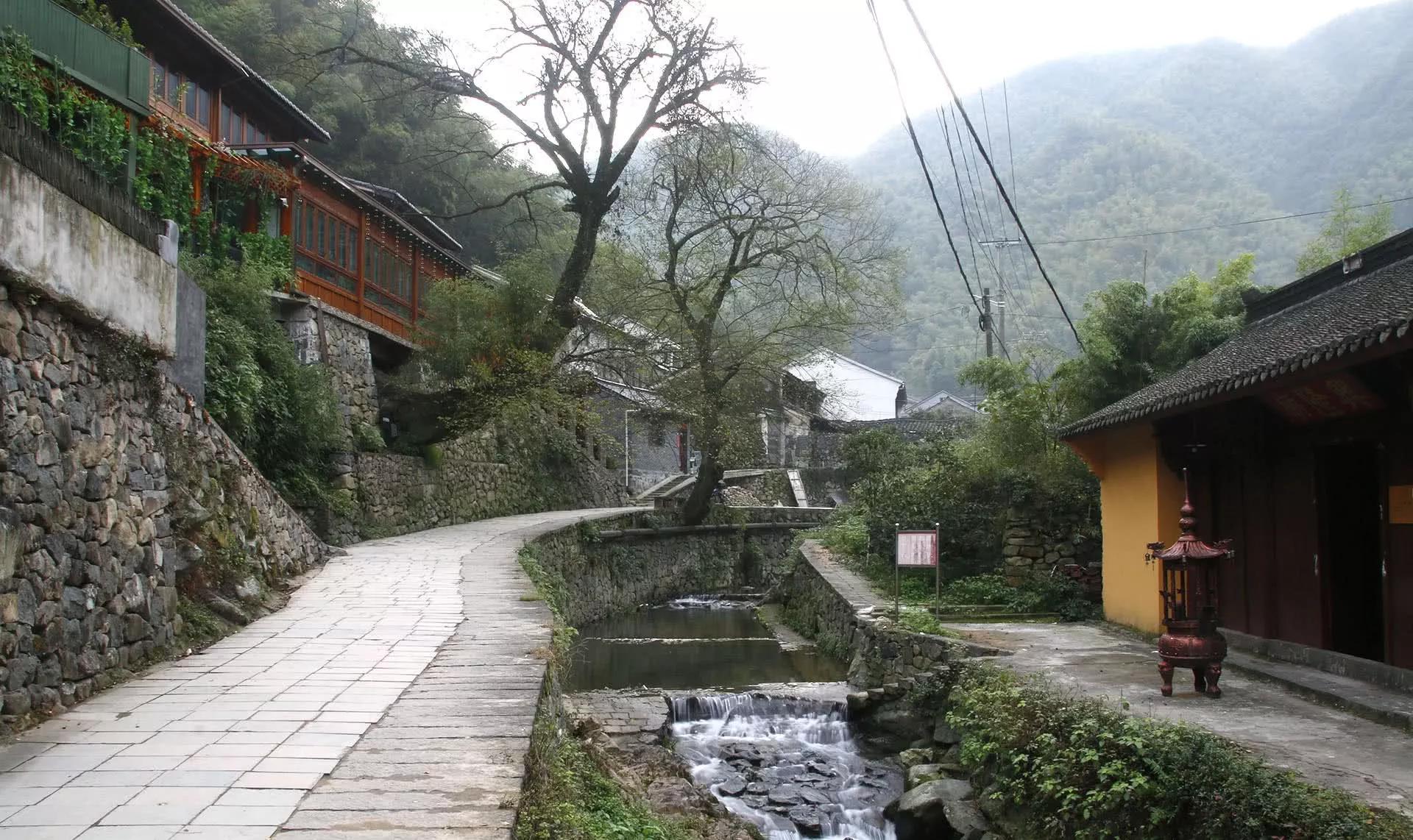 Jinguan Ancient Village, the people along the stream are simple and beautiful - iNEWS