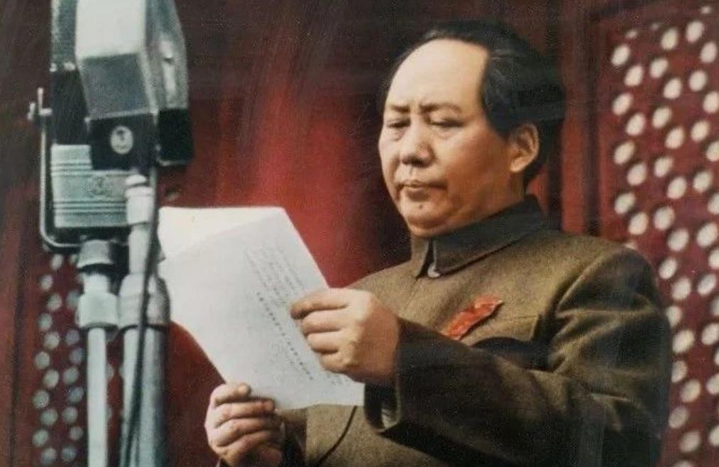 Zhou Enlai hummed: "Mao Zedong is born in China" - iMedia