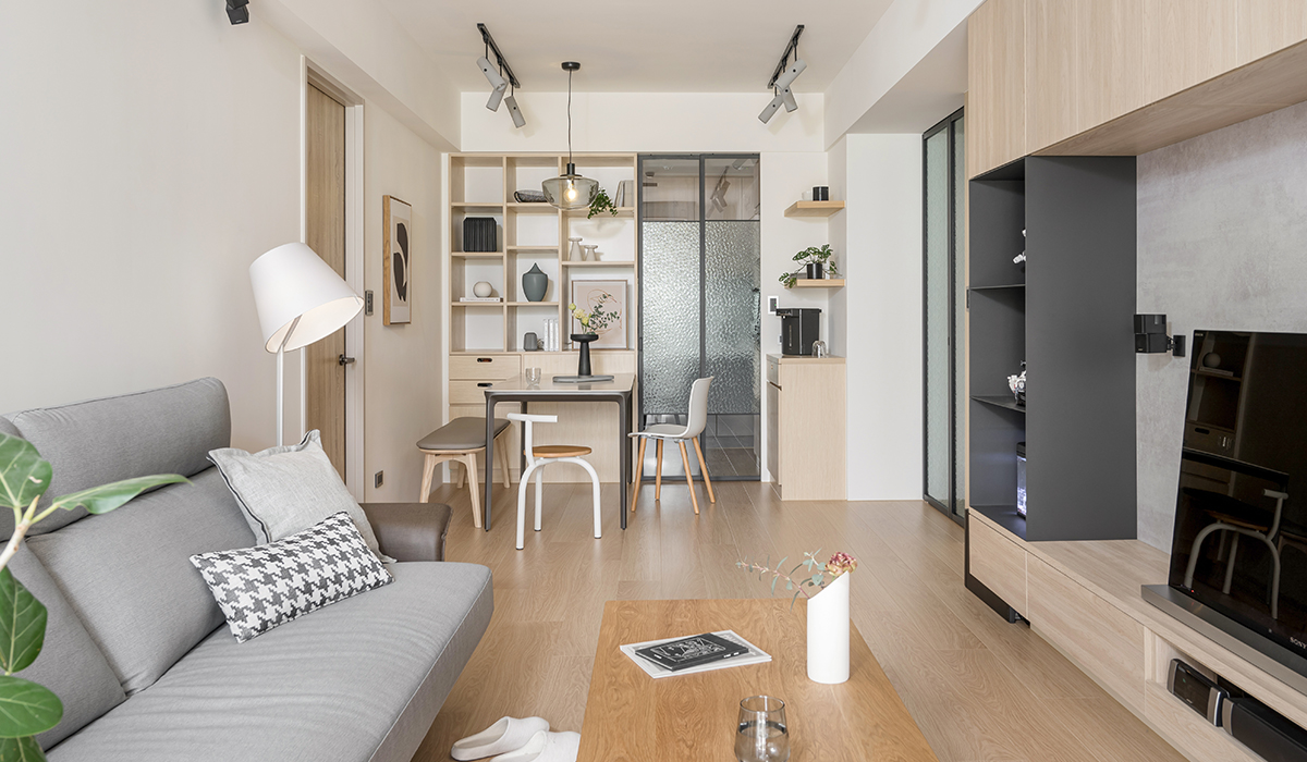 The apartment is only 73 square meters, the whole house can be called ...