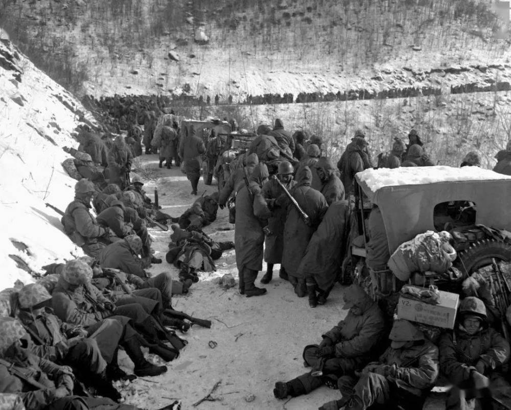 Wu Xinquan followed the example of Guan Gong's "water attack" and ...