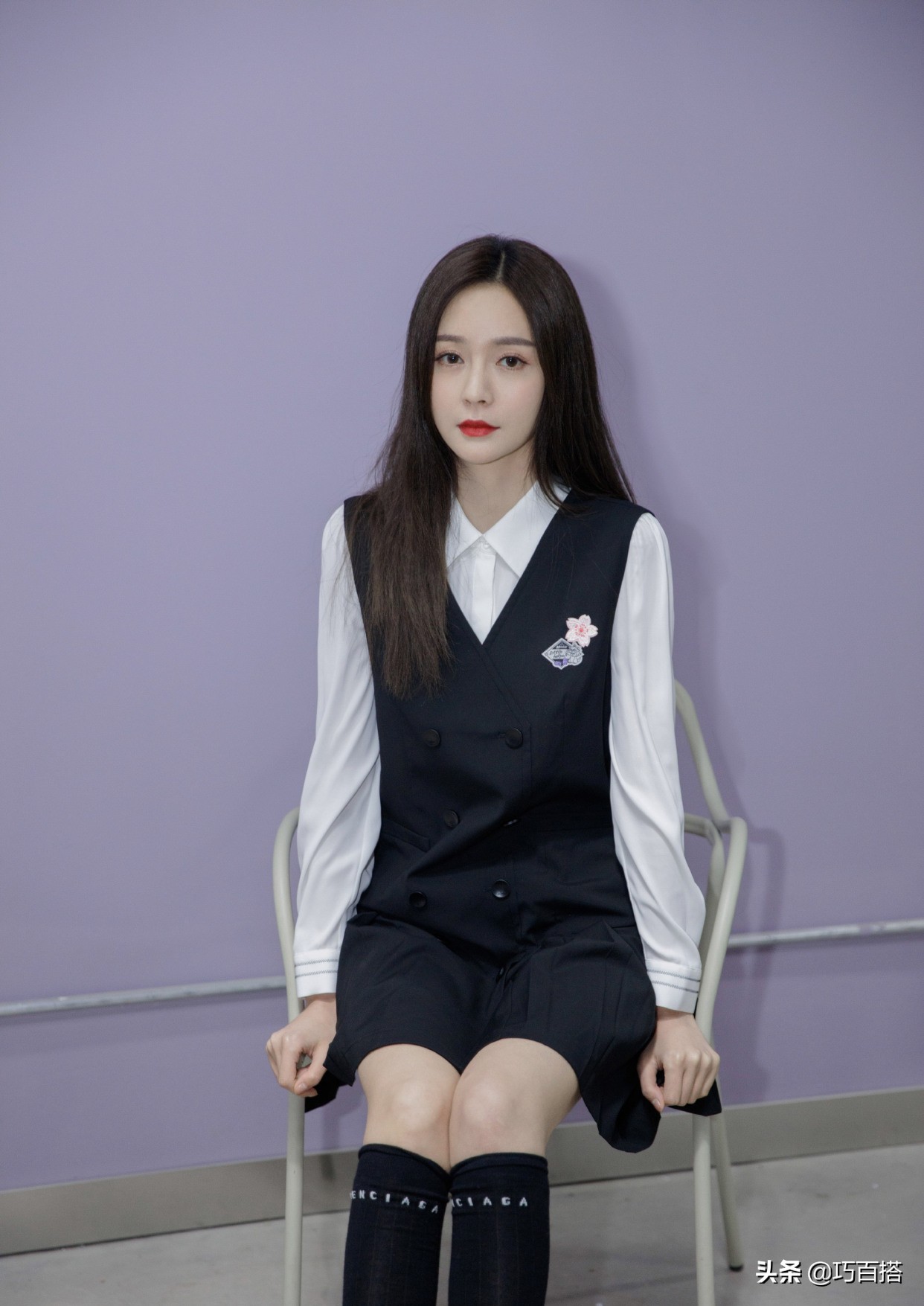 Shen Mengchen is really "installing students"! The three college wind ...