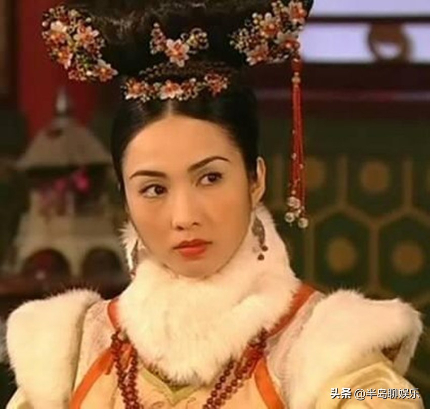 The 45-year-old Jing girl serves as a waiter for her livelihood. She ...