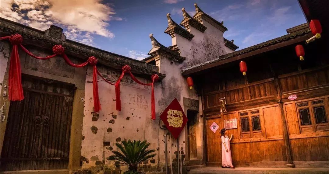Xinchang Yanbang Ancient Road, Terraced Fields Waterfall, Meizhu ...