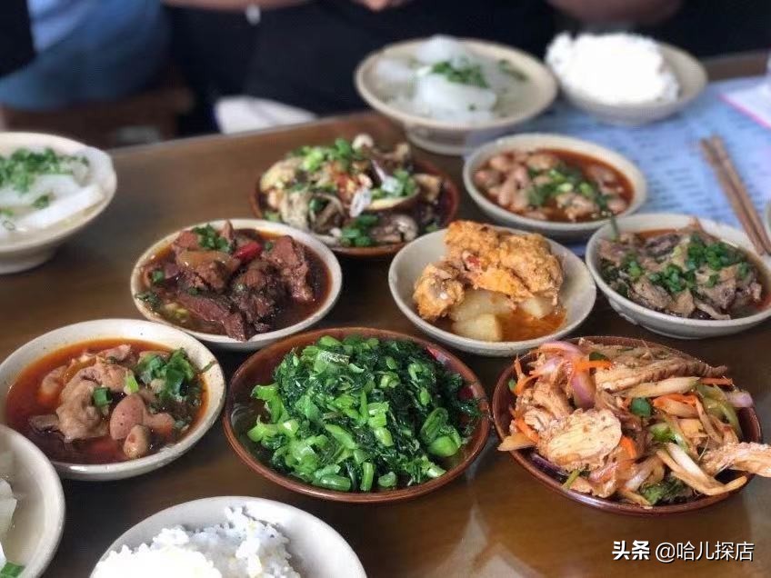 Sichuan Jiangyou's No. 1 Fat Intestine Restaurant has been open for ...