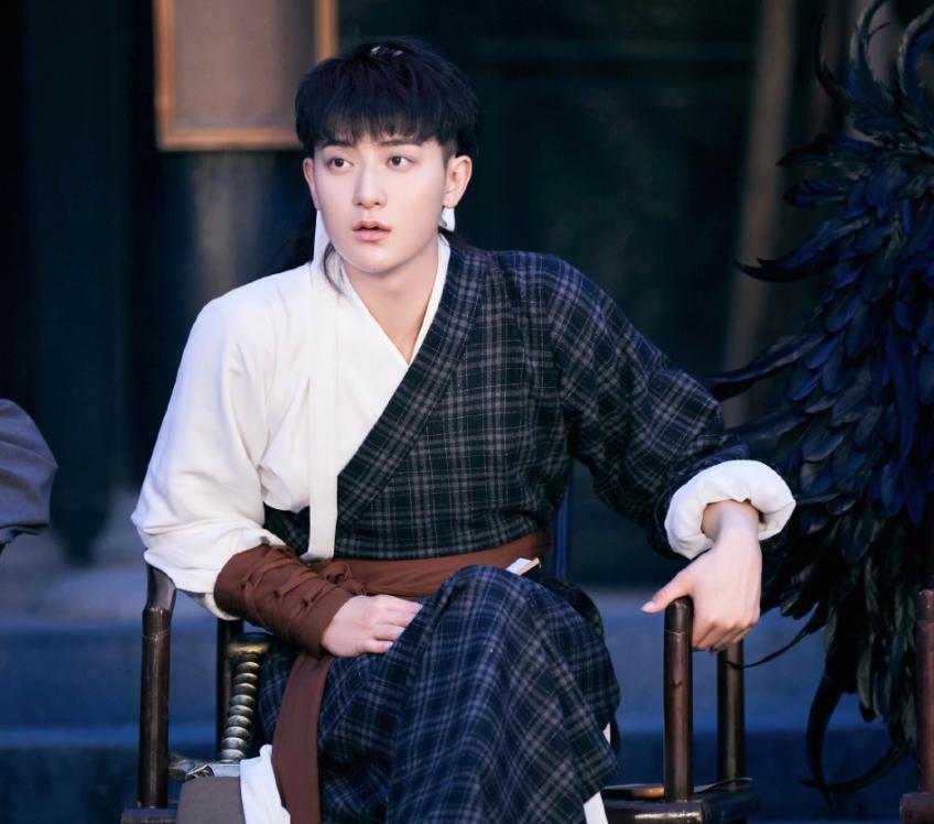 Cute detective: Huang Zitao was a member of Zheng Yuanchang and Li ...