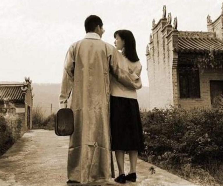 Jiang Guangci and Wu Sihong live together, can't give credit or love ...