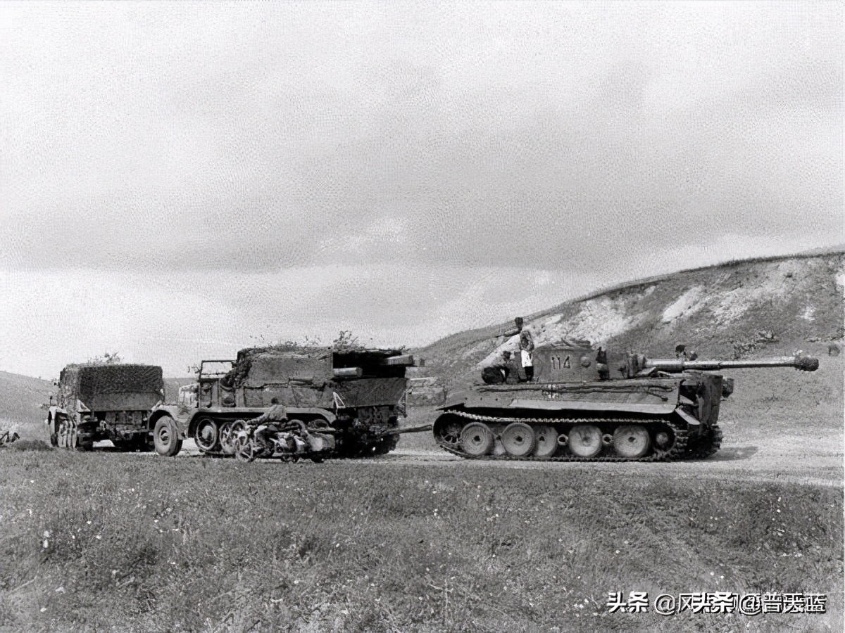 Nazi German armored vehicle series-half-track armored personnel carrier ...