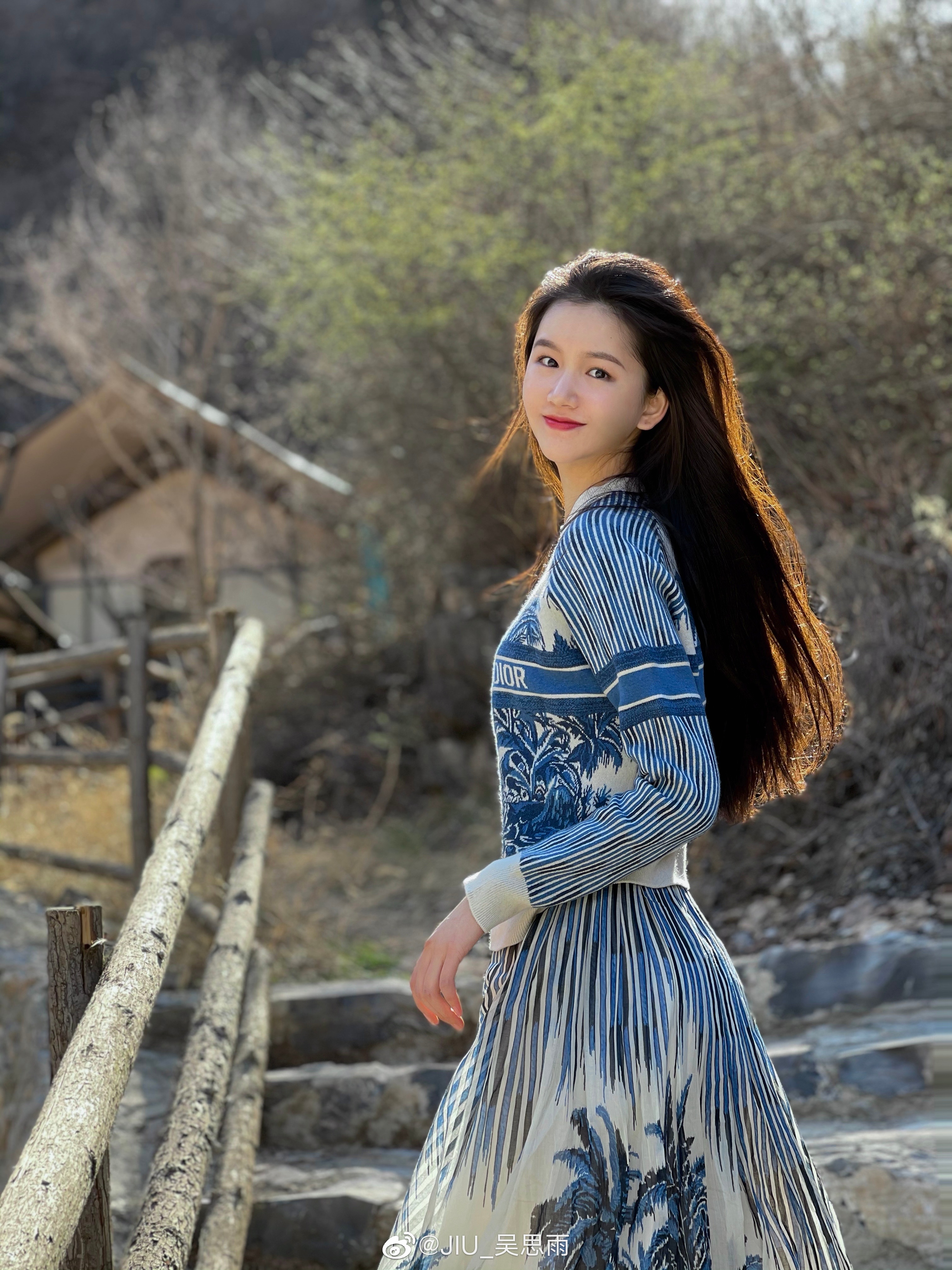 Beiying Wu Sitong (Super Qing) - iNEWS