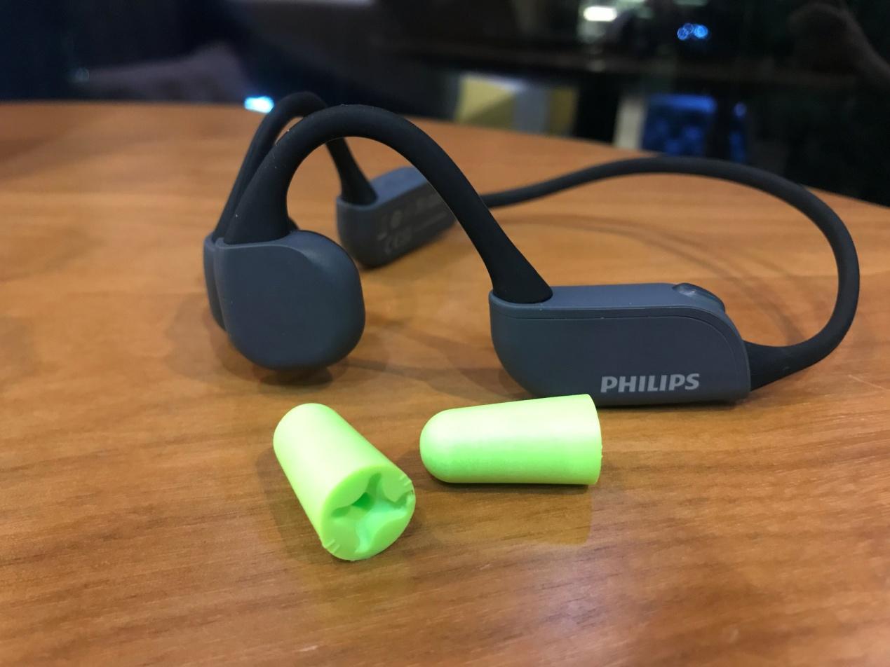 Ideal for outdoor sports headphones, the new Philips GO series A6606 ...