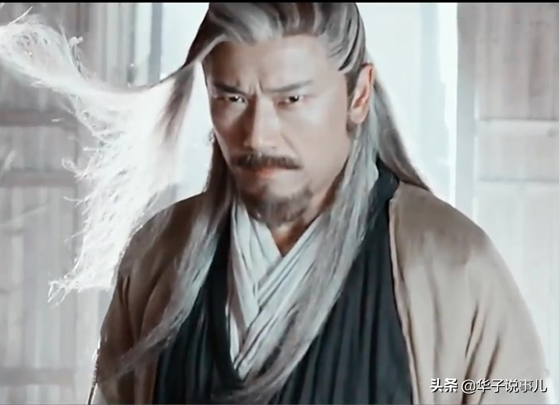 The 97 version of Azi became Ruan Xingzhu, combined with complaints and ...