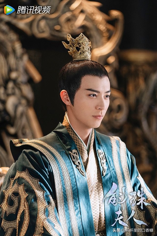 10 male stars play the emperor!Cheng Yixie has a black belly, Luo Yunxi is elegant and tender ...