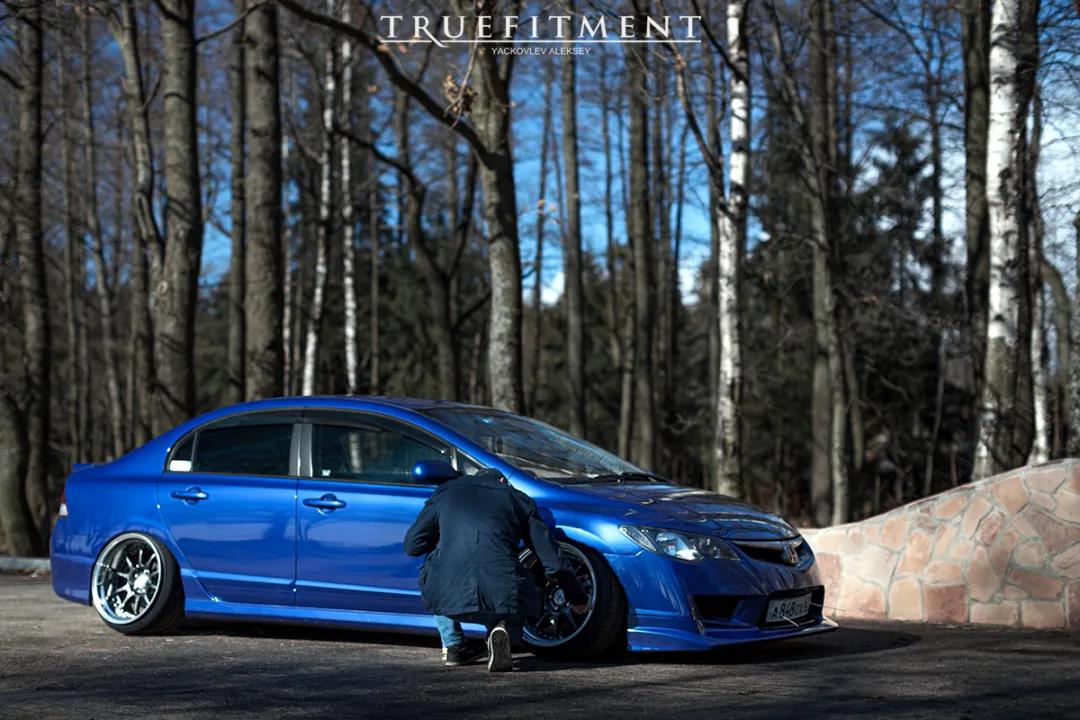 The 8th generation Civic is always a little older, but it is full of ...