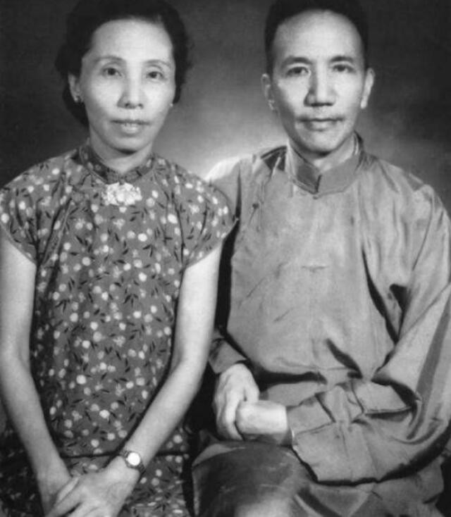 Chen Yinke: He was blind for 17 years and was paralyzed in bed for 7 ...