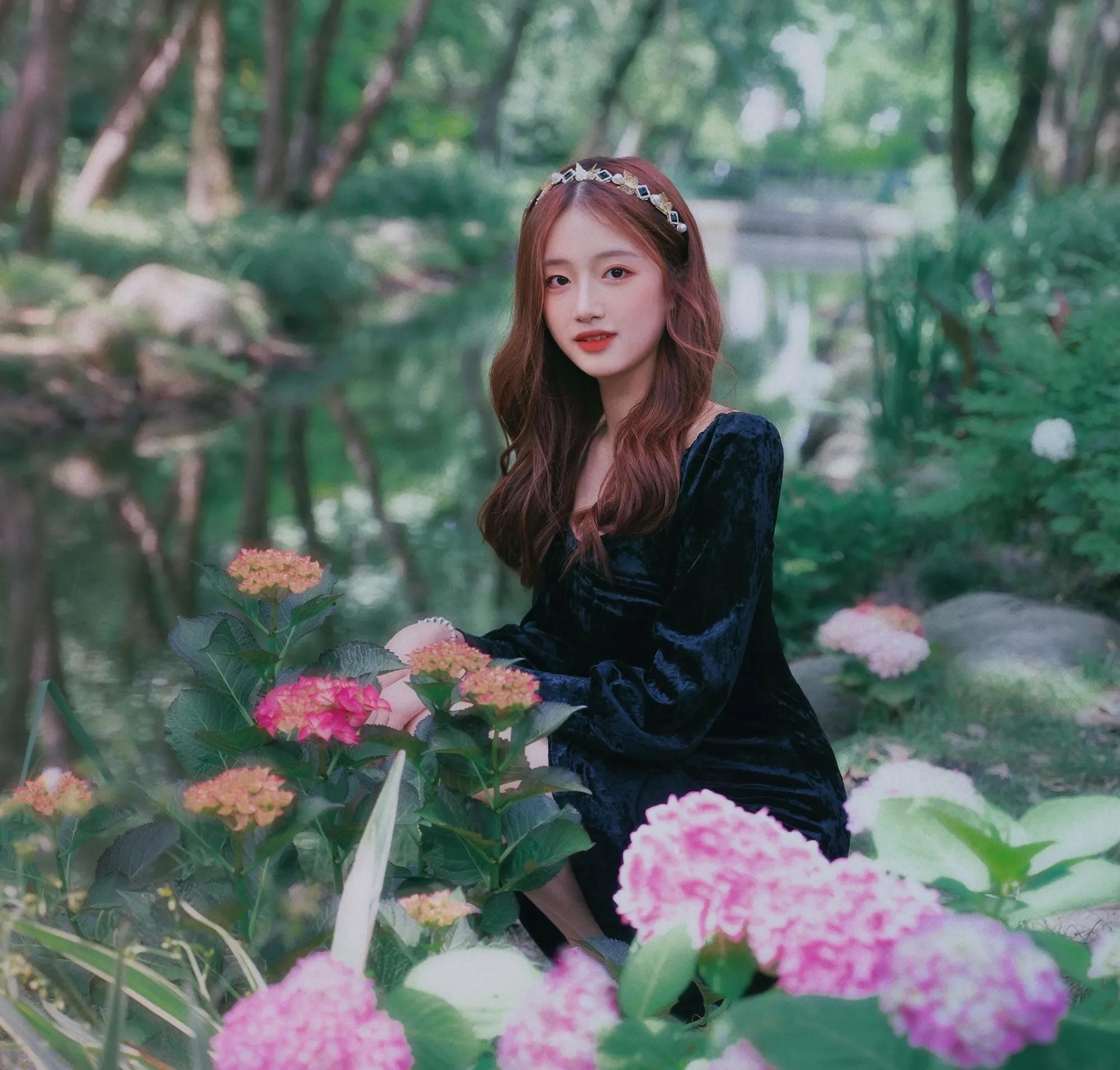 Hu Xin Yin, the Straight Male Killer in Akb - iNEWS