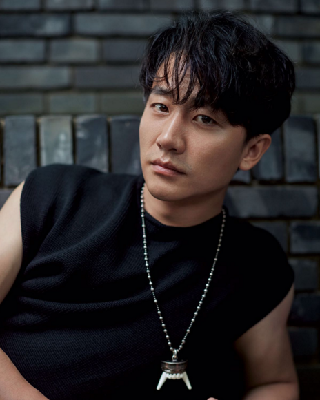 The rap champion's post caused controversy, and Nike was robbed of ...