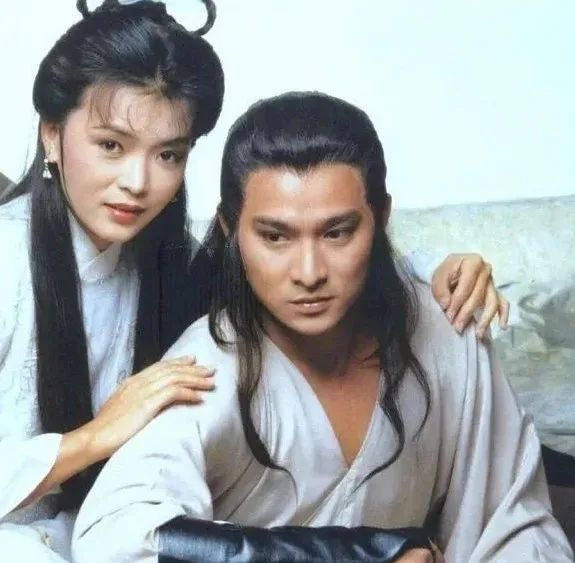 After 40 years of debut, the red and black behind the fame of "Liu Tianwang" - iNEWS