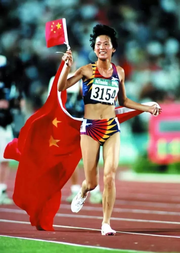 Zhang Deshun fired the first shot of the National Games Three Gold ...