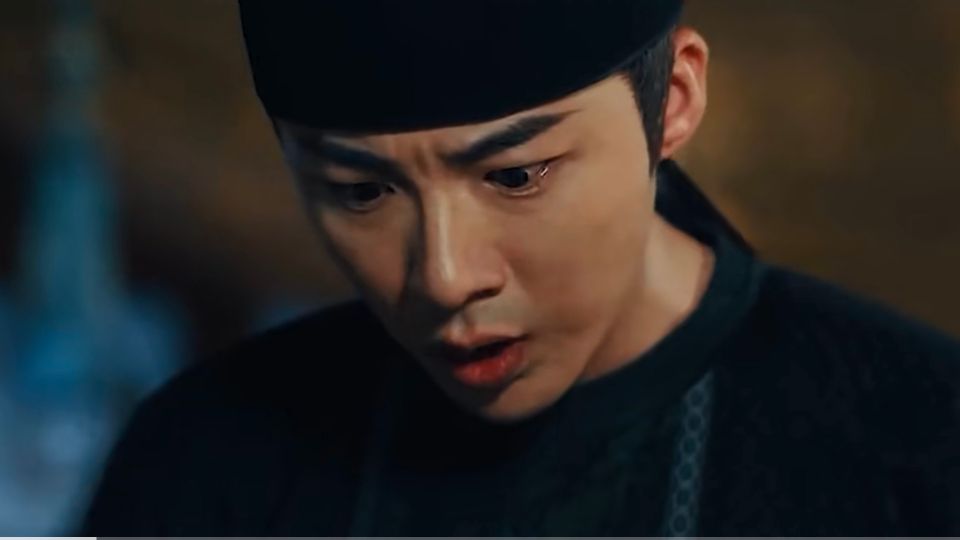 Long Song Xing: After Hao Du rescued Le Yan, Le Yan was unconscious, and the imperial doctor ...