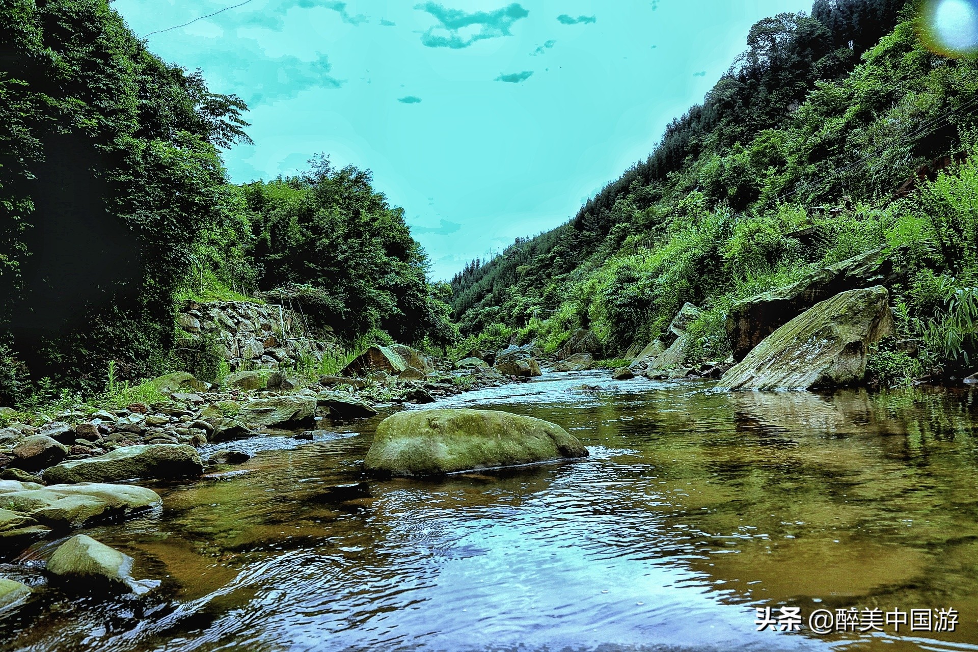 Visit the Wawu Mountain Scenic Area, a peaceful and peaceful eco ...