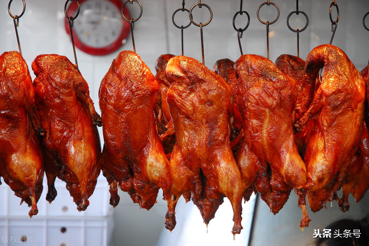 Which Hunan sauce duck or Beijing roast duck makes you linger, and you ...